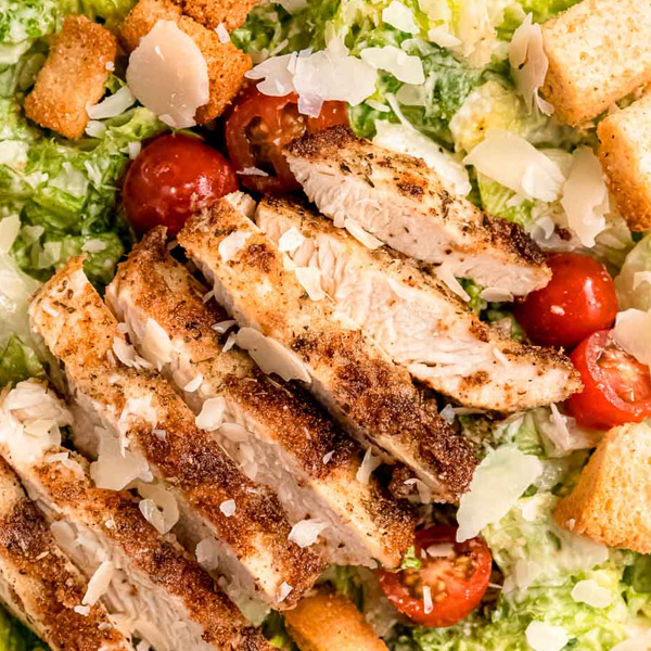 Salad with Grilled Chicken – Joes Pizza of Park Slope